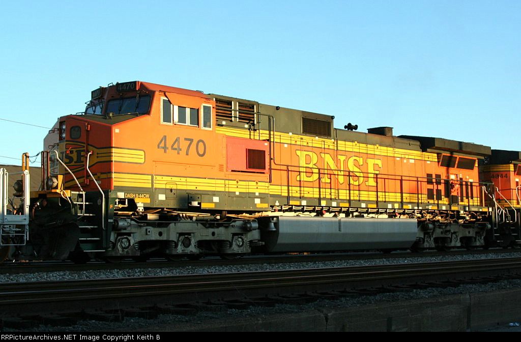 BNSF 4470